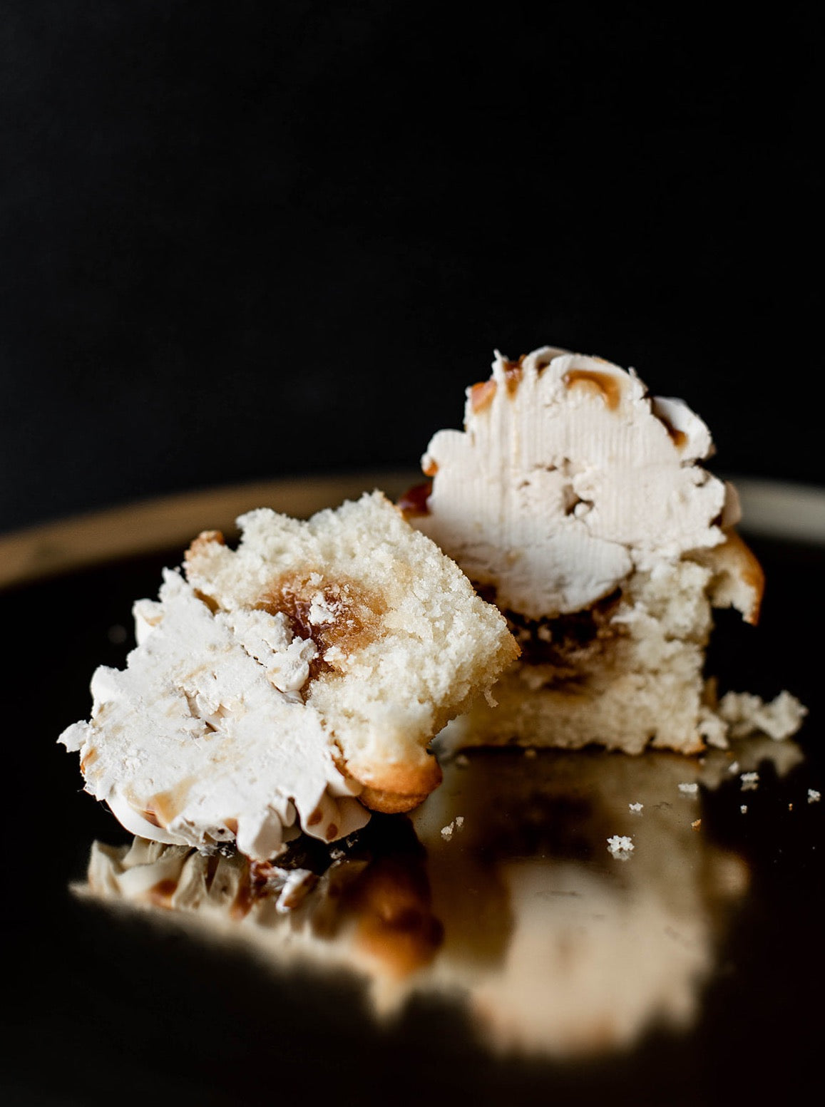 Products - Sticks and Scones Cakes