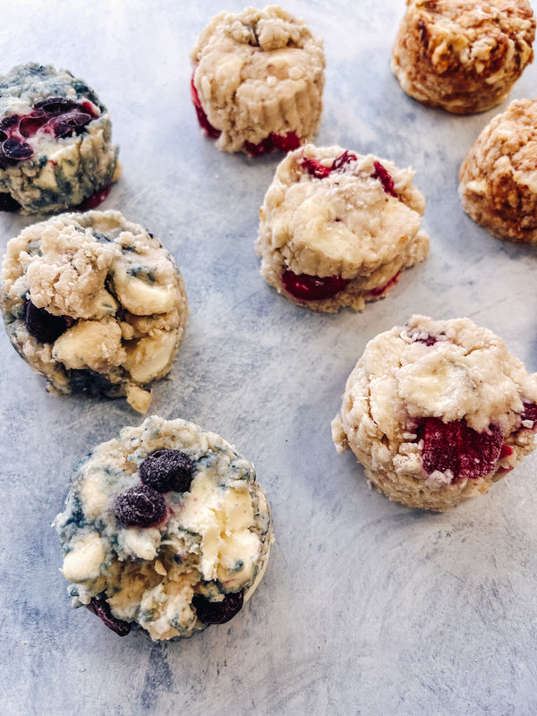 6 Frozen Unbaked Scones - Sticks and Scones Cakes